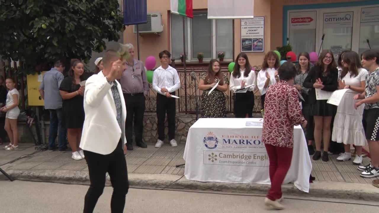 videos.botevgrad.com :: Ден преди 15 септември официално бе открита и ...