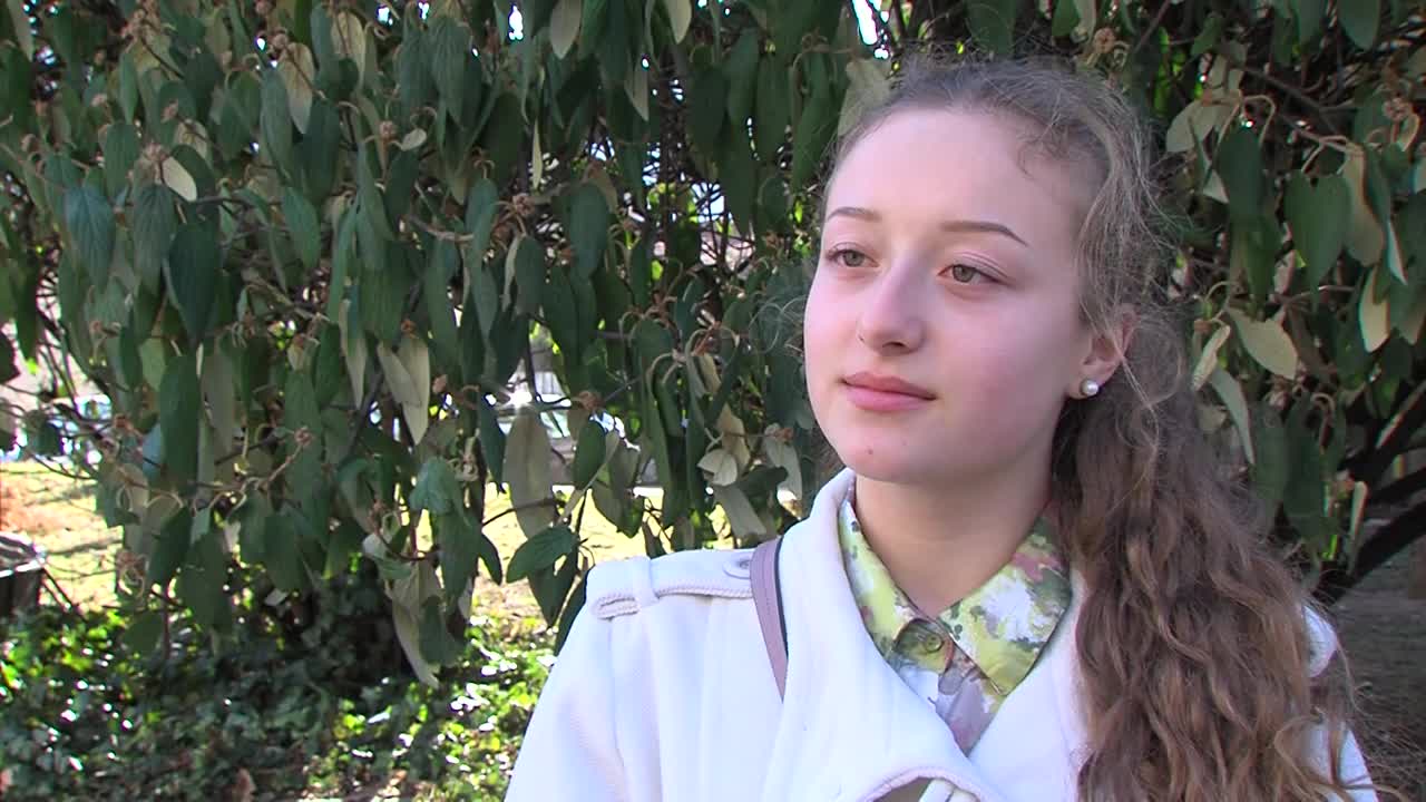 videos.botevgrad.com :: 17-годишно момиче от Ботевград изпълнява главна роля в късометражния ...